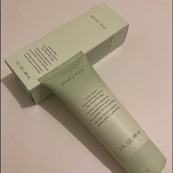 Mary Kay | Bath & Body | Mk Mint Bliss Energizing Lotion For Legs And ...